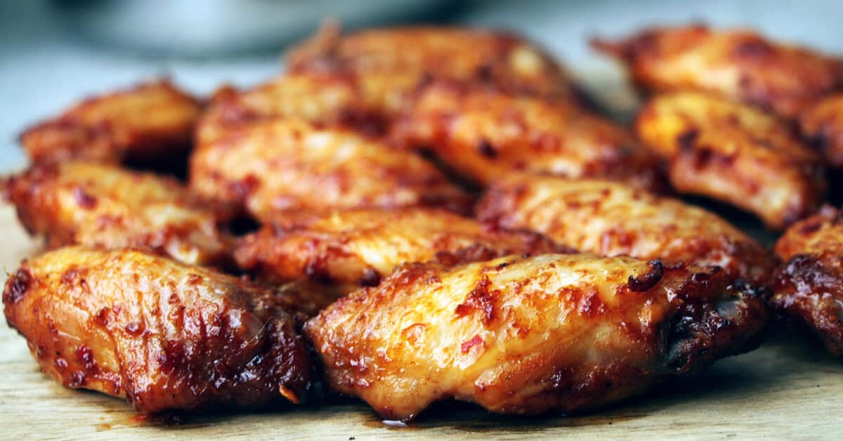 Sticky Chicken Wings - BBQ Recepten - BBQ Junkie